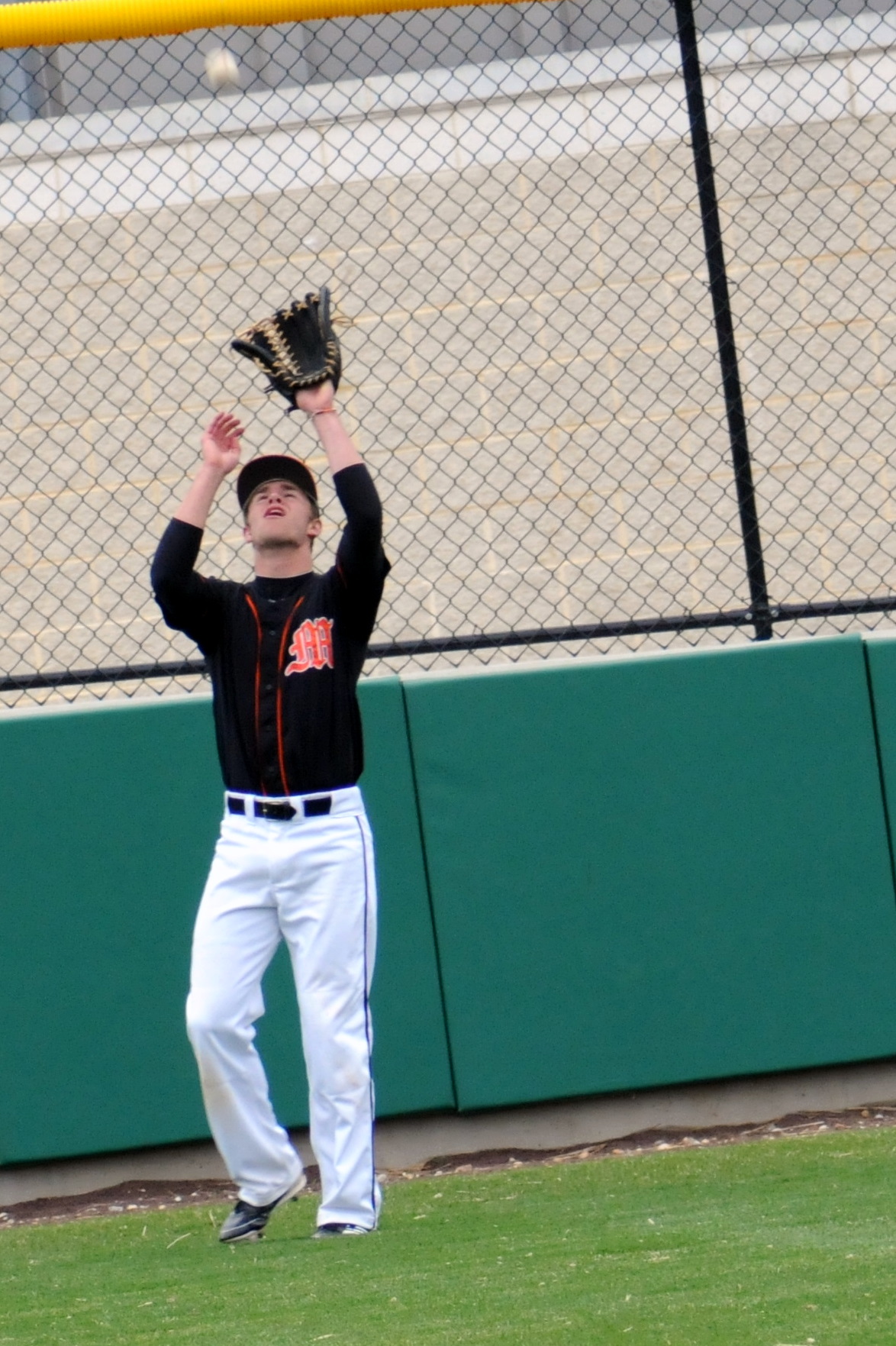 Baseball Field Dedication - News & Photos - McDonogh School