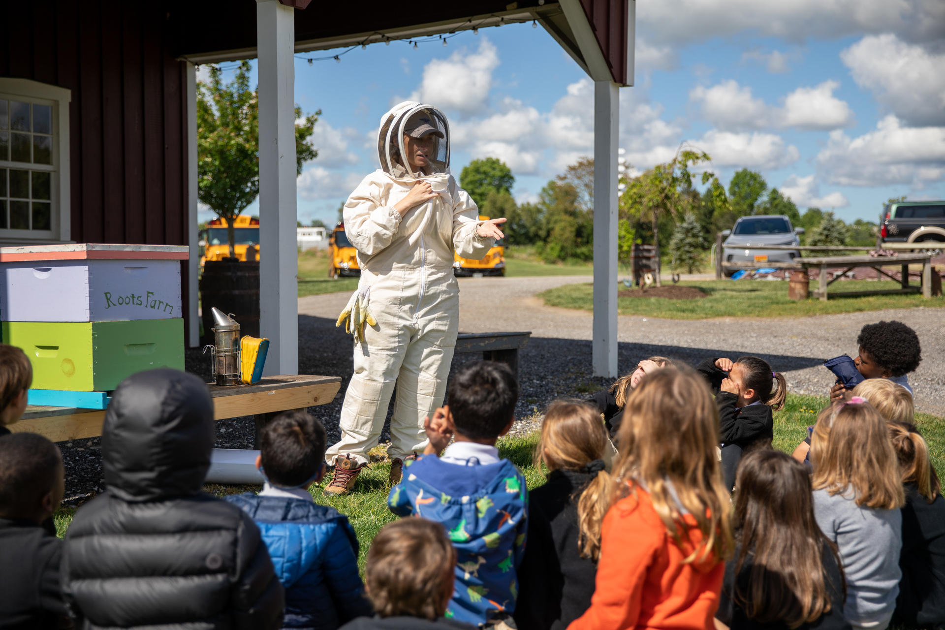 First Graders Buzzing About Bees - News & Photos - McDonogh School
